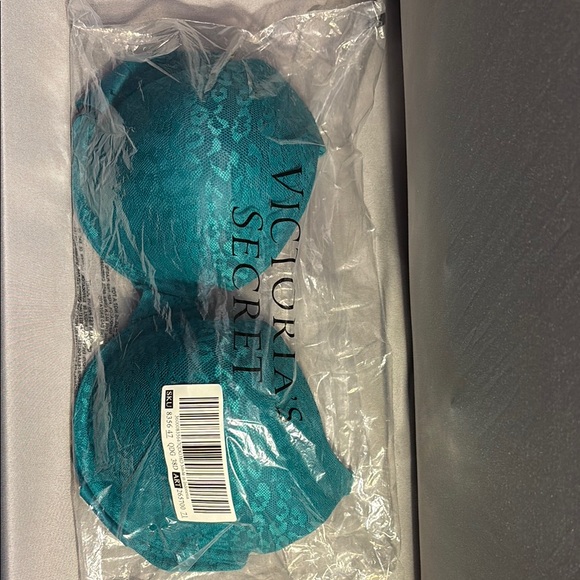 Victoria's Secret | Accessories | Victorias Secret Blue Face Mask ...